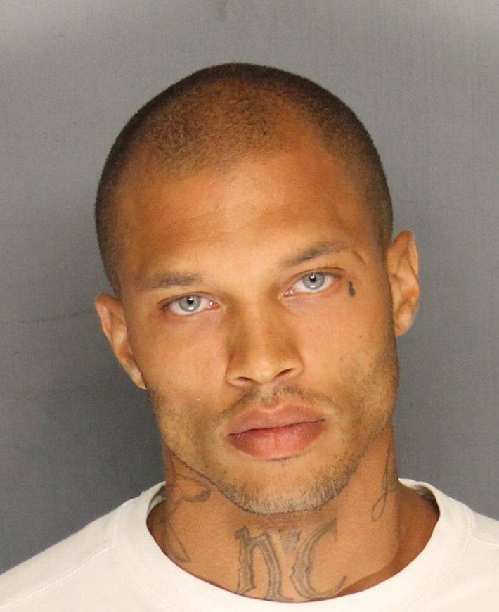 Infamous ‘Hot Convict’ Jeremy Meeks Signed as Model: See His Comp Card ...