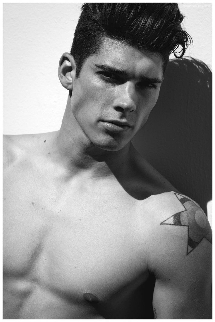 Exclusive: Spencer Goes Casual in Venice – The Fashionisto