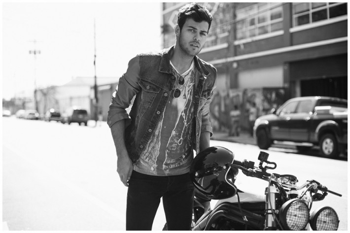 Felix Bujo's Day Out by Kara Nixon – The Fashionisto