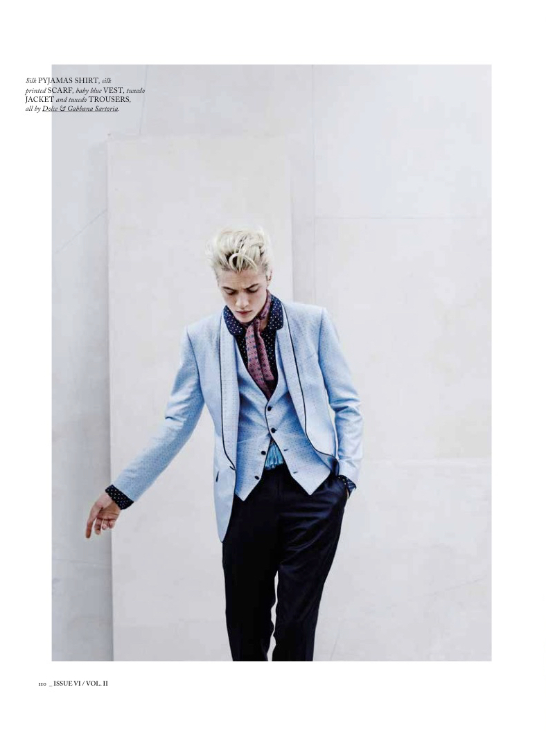 Lucky Blue Smith Goes Dandy in Dolce & Gabbana Sartoria for Hercules ...