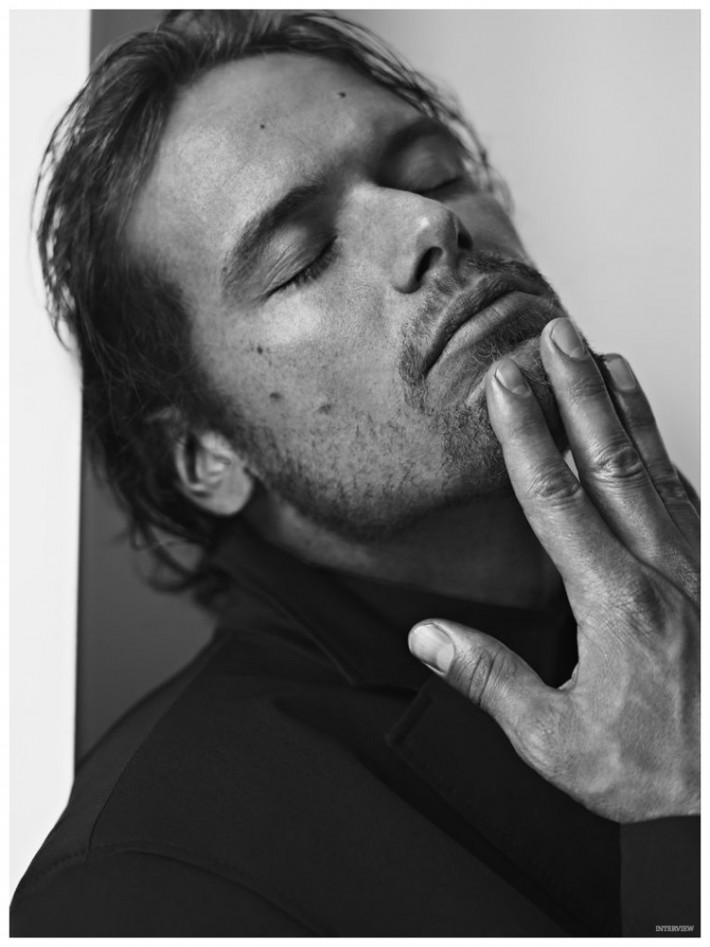 Sam Heughan Appears in Interview Photo Shoot, Talks ‘Game of Thrones ...
