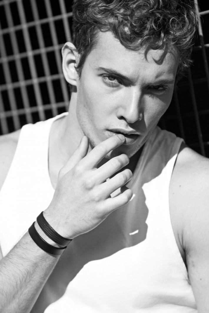 Portrait: Simon + David by Verena Mandragora – The Fashionisto