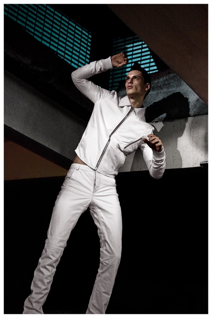 Domingo Rodriguez Unveils Fall/Winter 2015 Leather – The Fashionisto