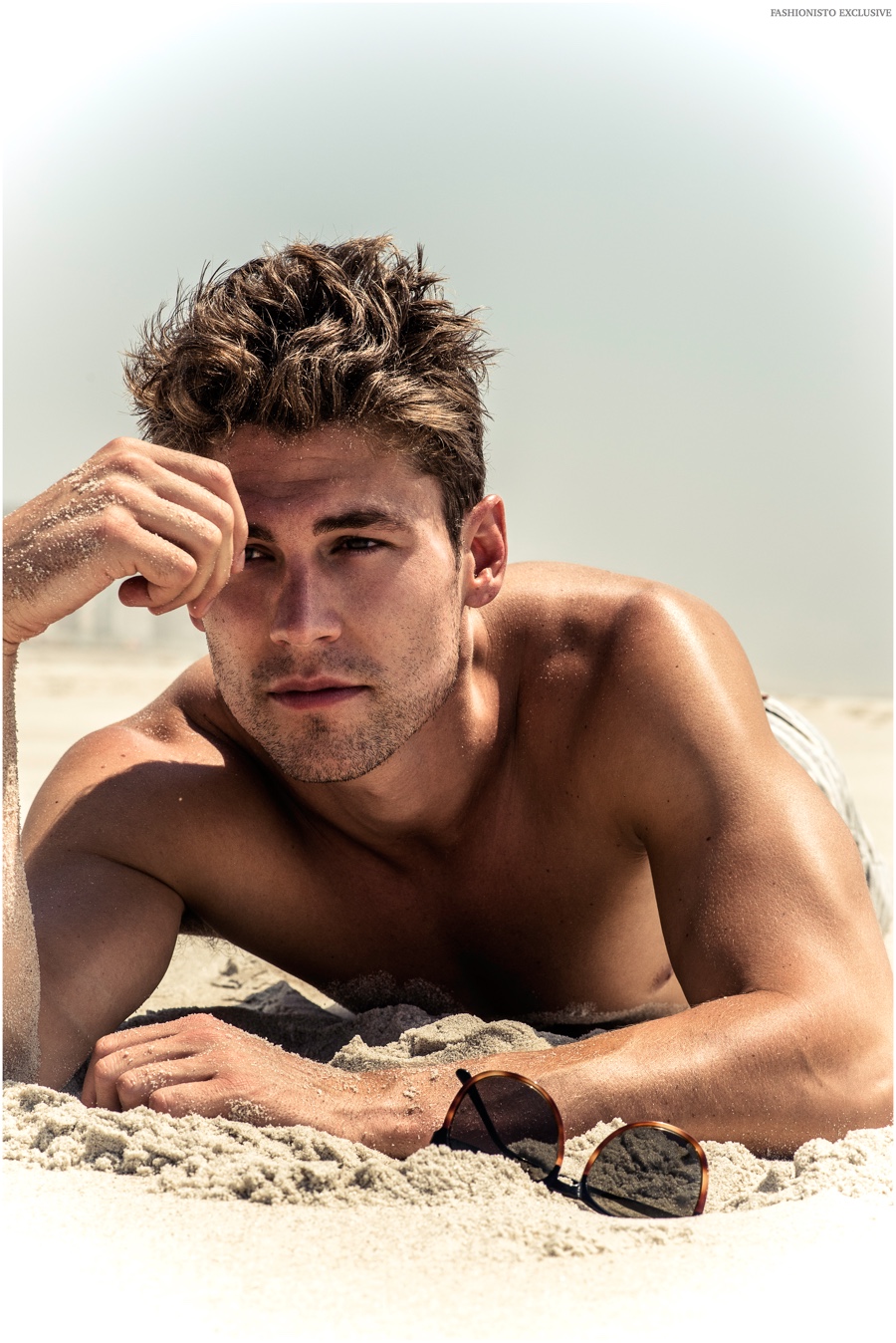 Exclusive: Matt Poeschl Hits the Beach in ‘Castaway’ – The Fashionisto