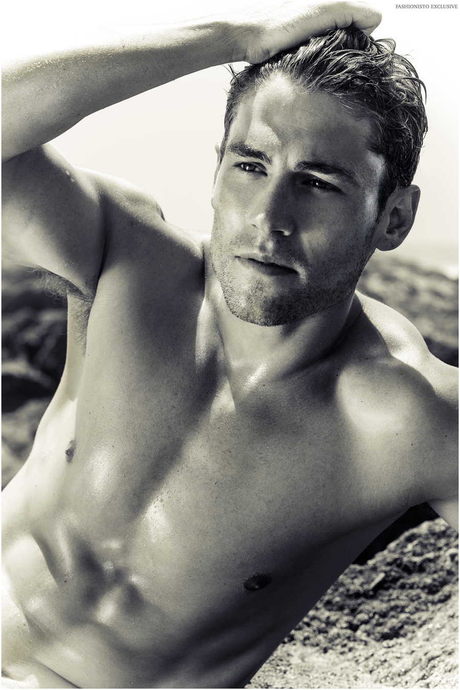 Exclusive: Matt Poeschl Hits the Beach in ‘Castaway’ – The Fashionisto