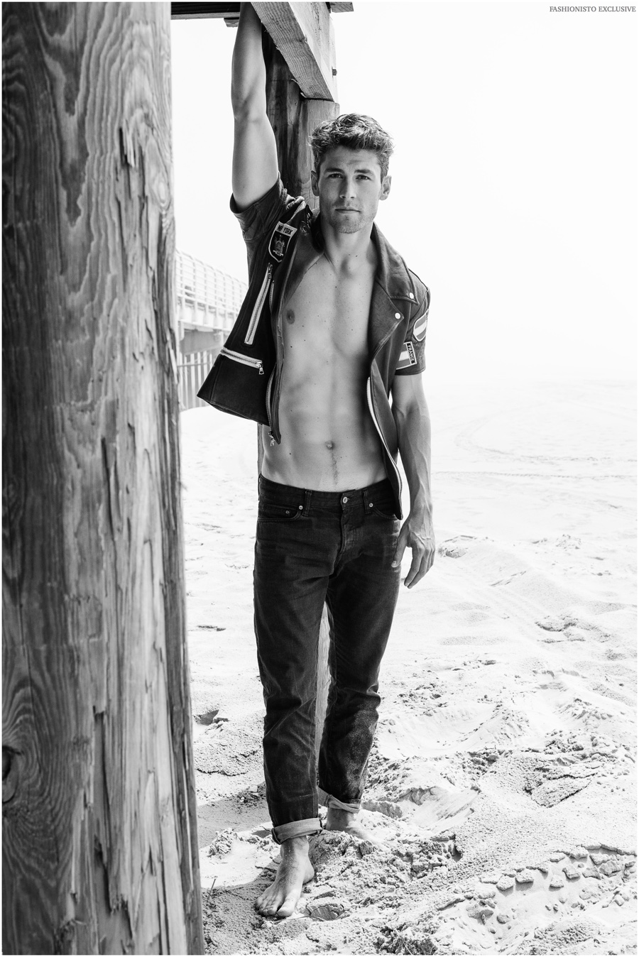 Exclusive: Matt Poeschl Hits the Beach in ‘Castaway’ – The Fashionisto