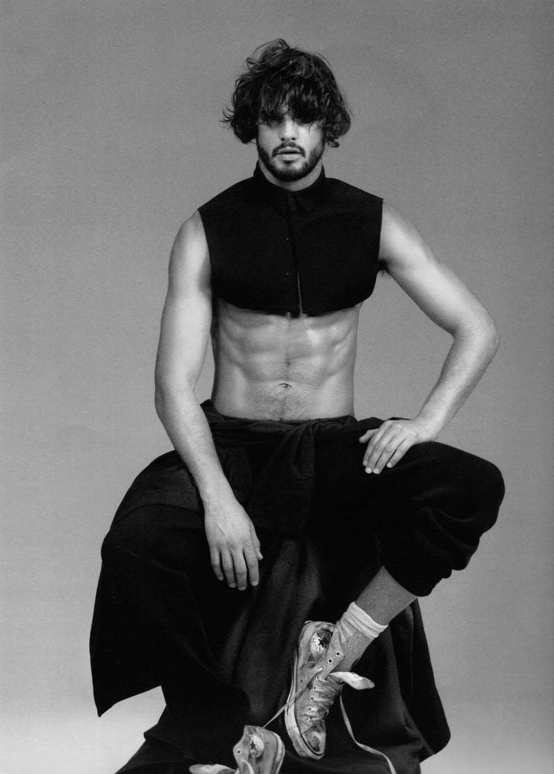 Marlon Teixeira Strips Down for Made in Brazil Feature – The Fashionisto