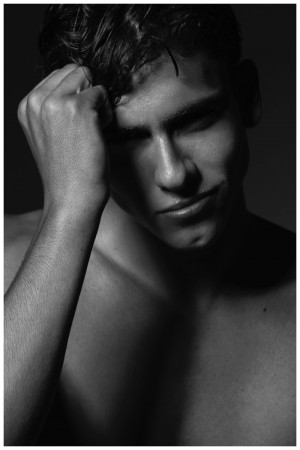 New Face Pari Tami Poses for Portrait Series by Tony Ortiz – The ...