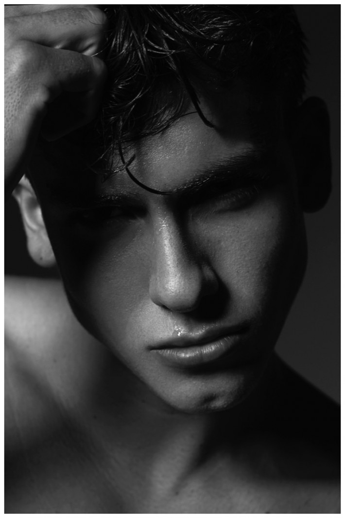 New Face Pari Tami Poses for Portrait Series by Tony Ortiz – The ...