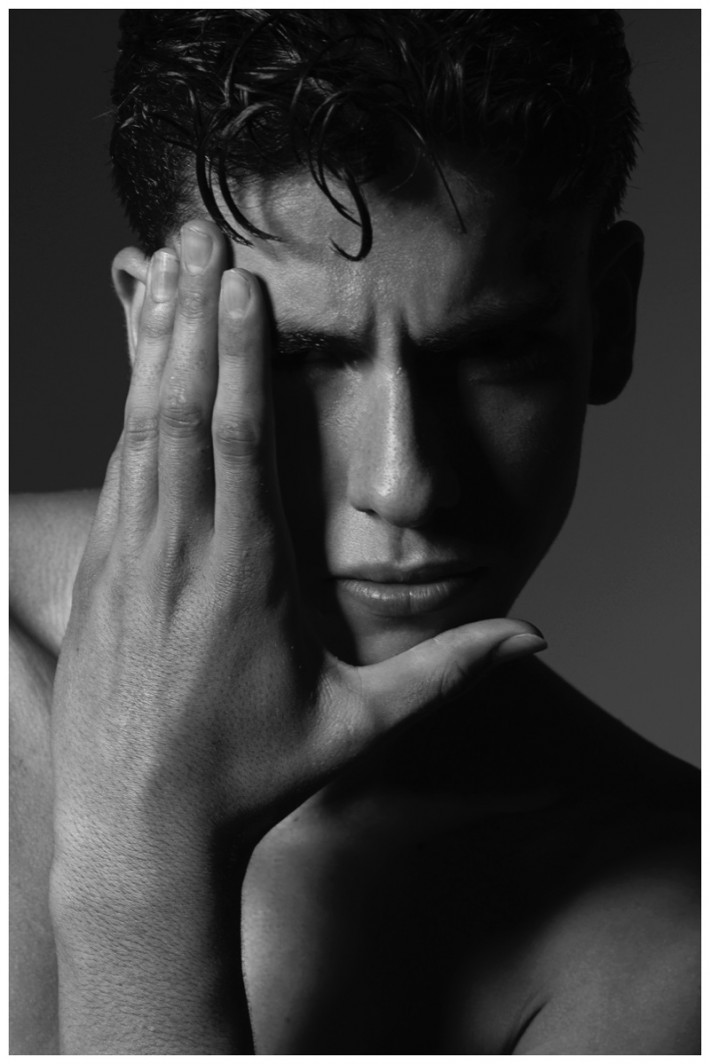 New Face Pari Tami Poses for Portrait Series by Tony Ortiz – The ...