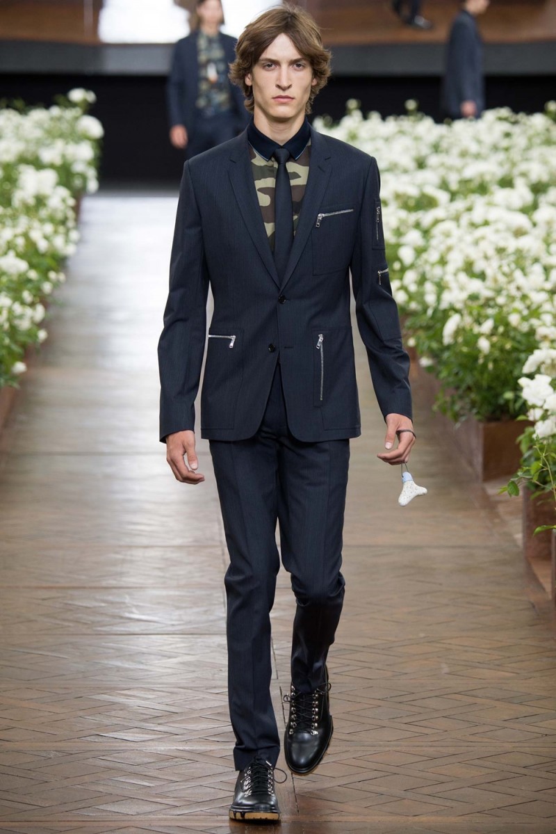 Dior Homme Spring/Summer 2016 Collection | Paris Fashion Week – The ...