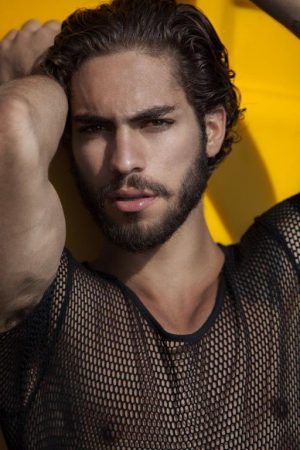 Pedro Arnon Heads Outdoors for Alexis Dela Cruz Shoot – The Fashionisto