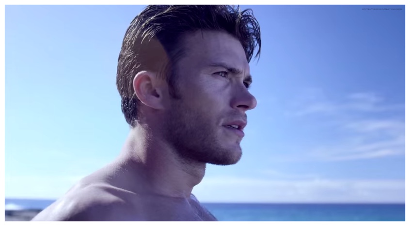 Scott Eastwood Dives Into Ocean for Davidoff Cool Water Fragrance ...