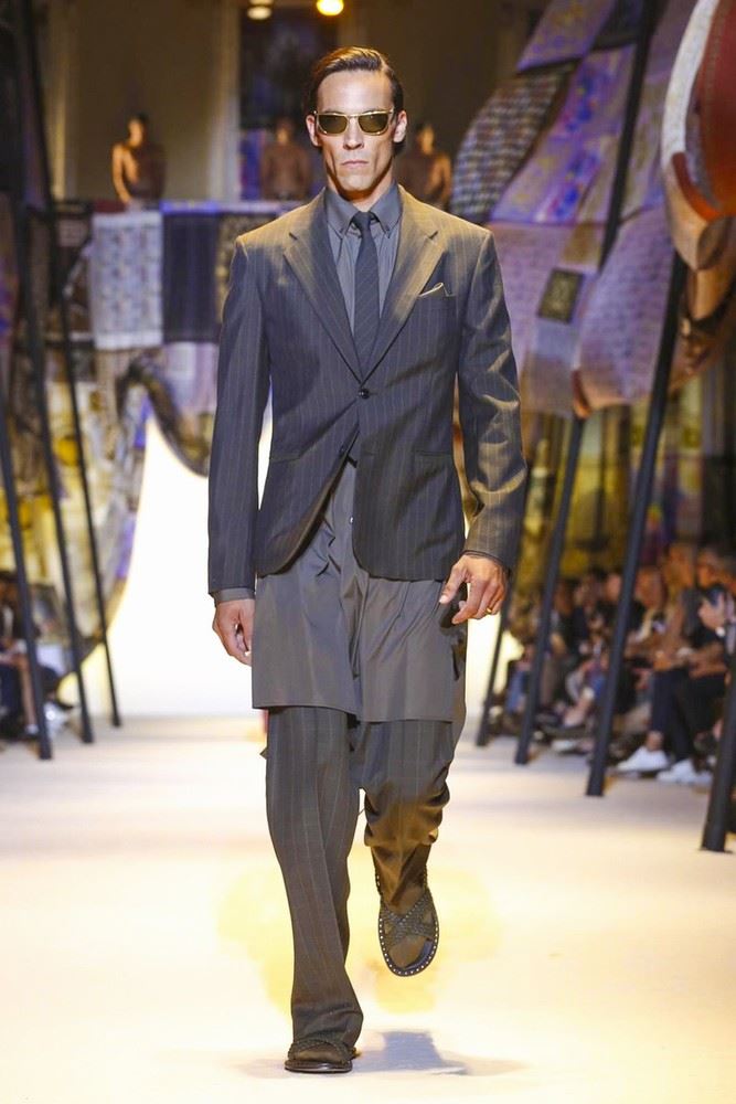 Model Icon Scott Barnhill Reunites with Versace