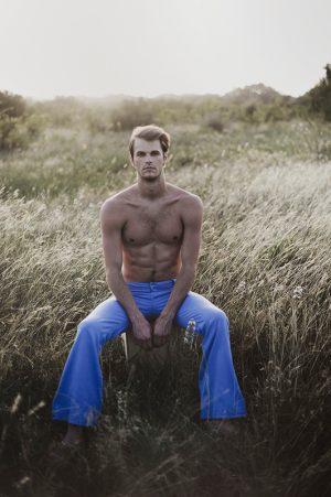 Jamison Murphy Heads Outdoors for Field Shoot by Morgan Chidsey – The ...