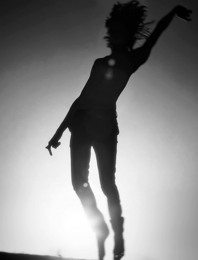 Justin Gossman Channels Inner Rocker for Boys by Girls Shoot – The ...