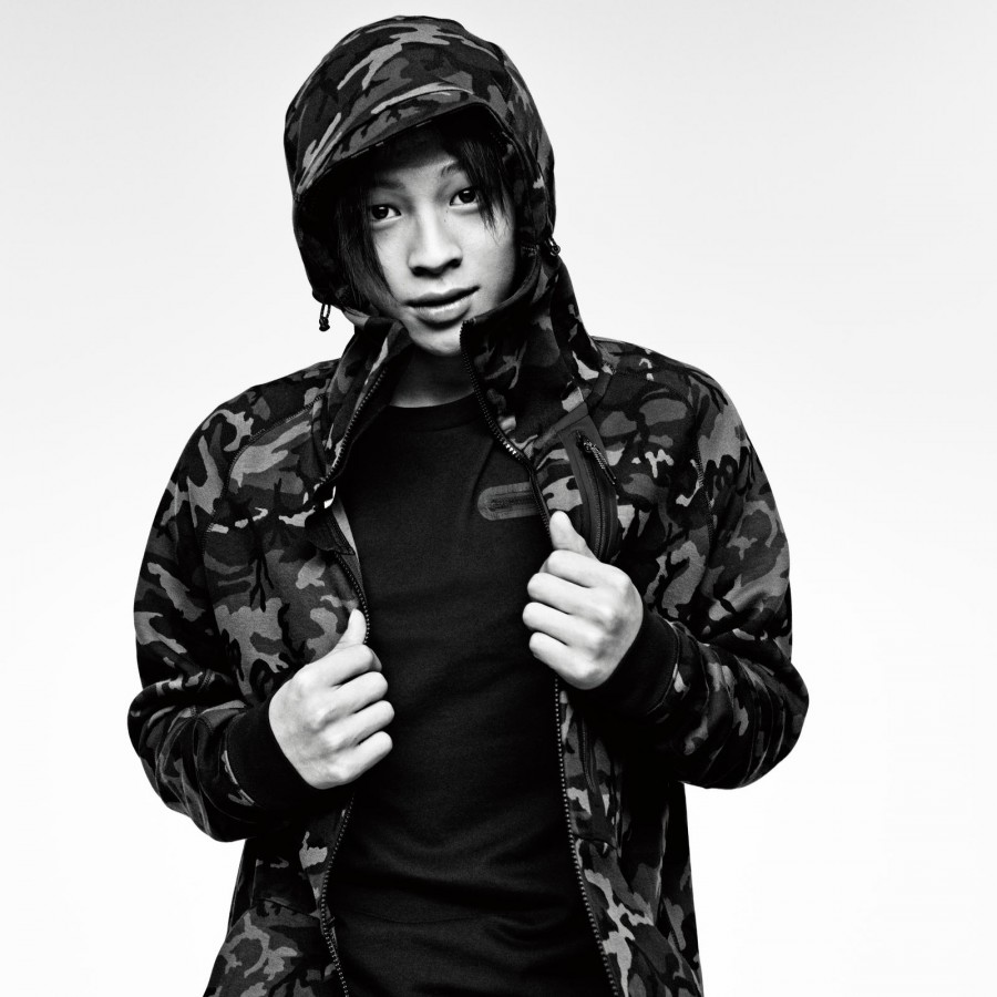 Colin Kaepernick, Neymar + More Sport Nike 2015 Tech Fleece Collection ...
