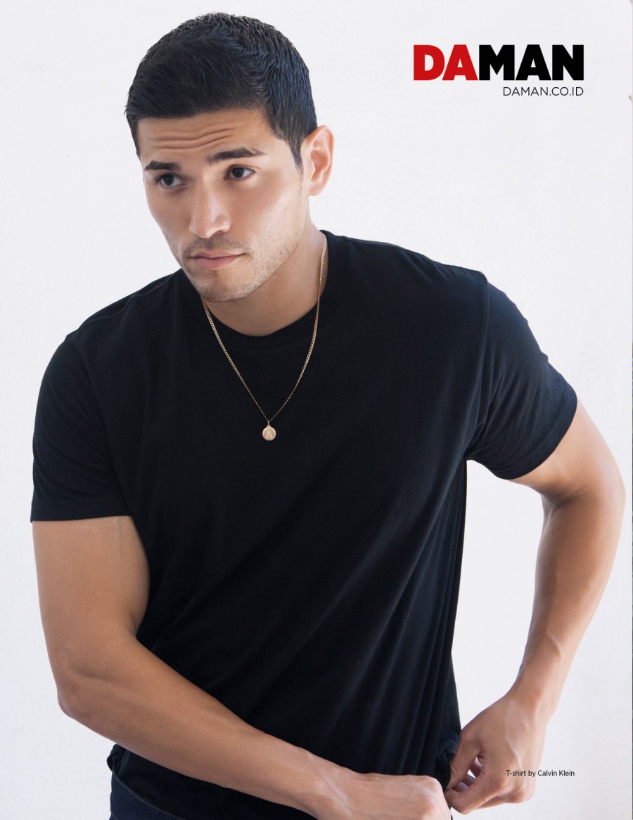 Miguel Gomez Talks ‘The Strain’ with Da Man – The Fashionisto