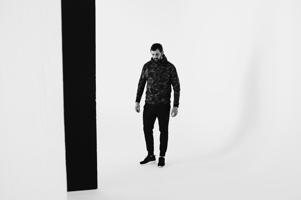 Colin Kaepernick, Neymar + More Sport Nike 2015 Tech Fleece Collection ...