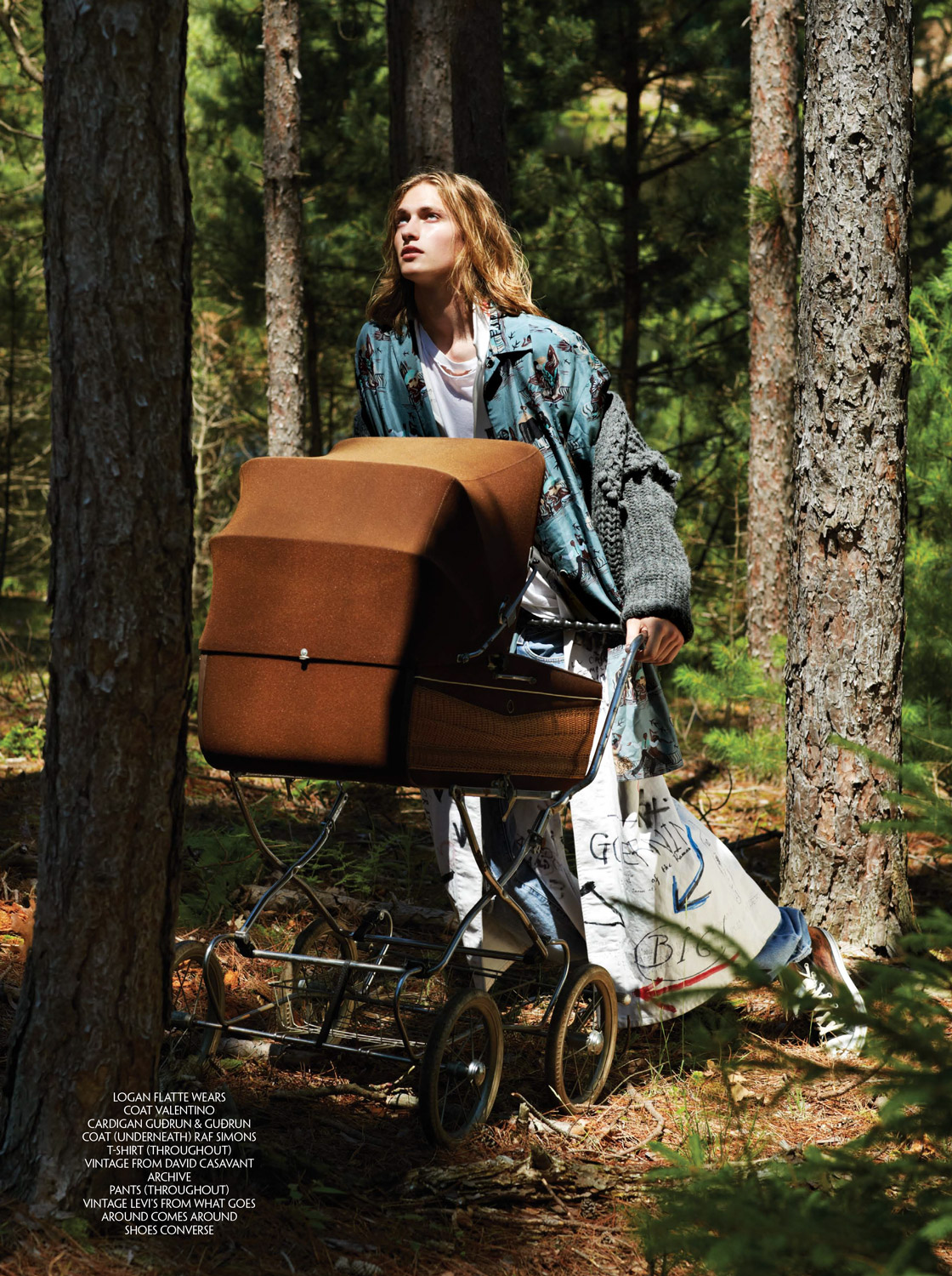 CR Men's Book Channels 90s Grunge Style – The Fashionisto