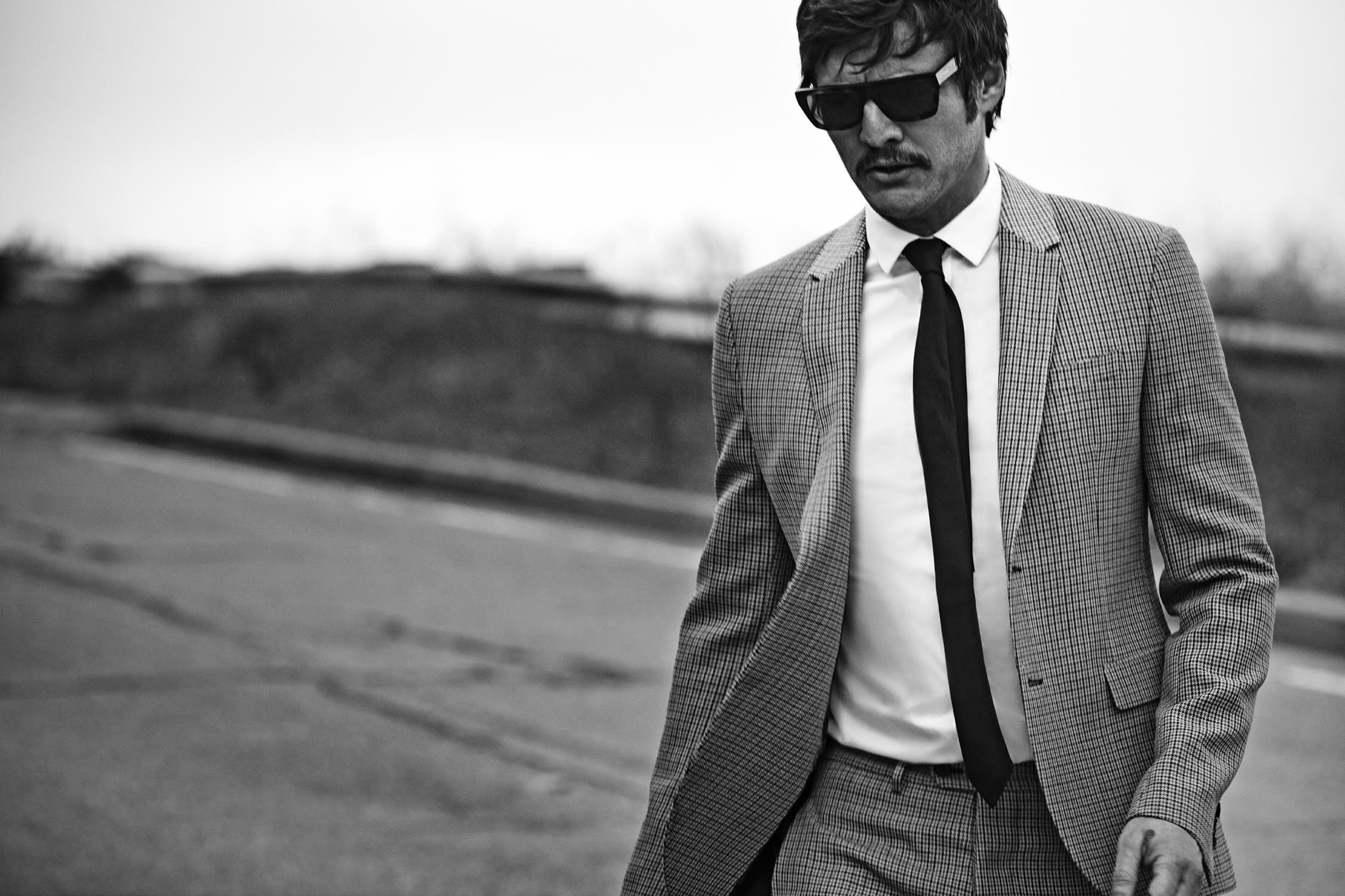 Pedro Pascal Stars in Black & White Shoot for L'Uomo Vogue