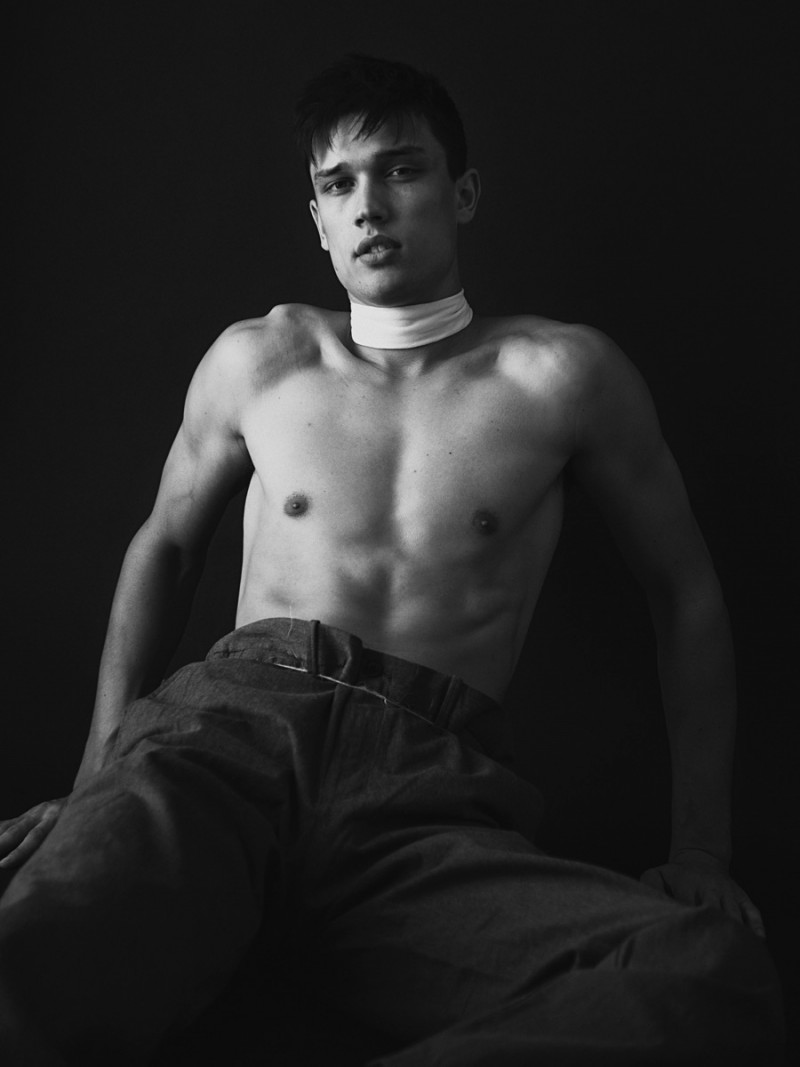 Portrait: Alex Lis by Anthony James Giura – The Fashionisto