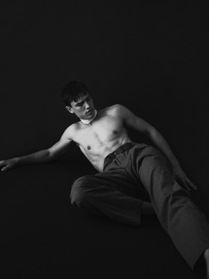 Portrait: Alex Lis by Anthony James Giura – The Fashionisto