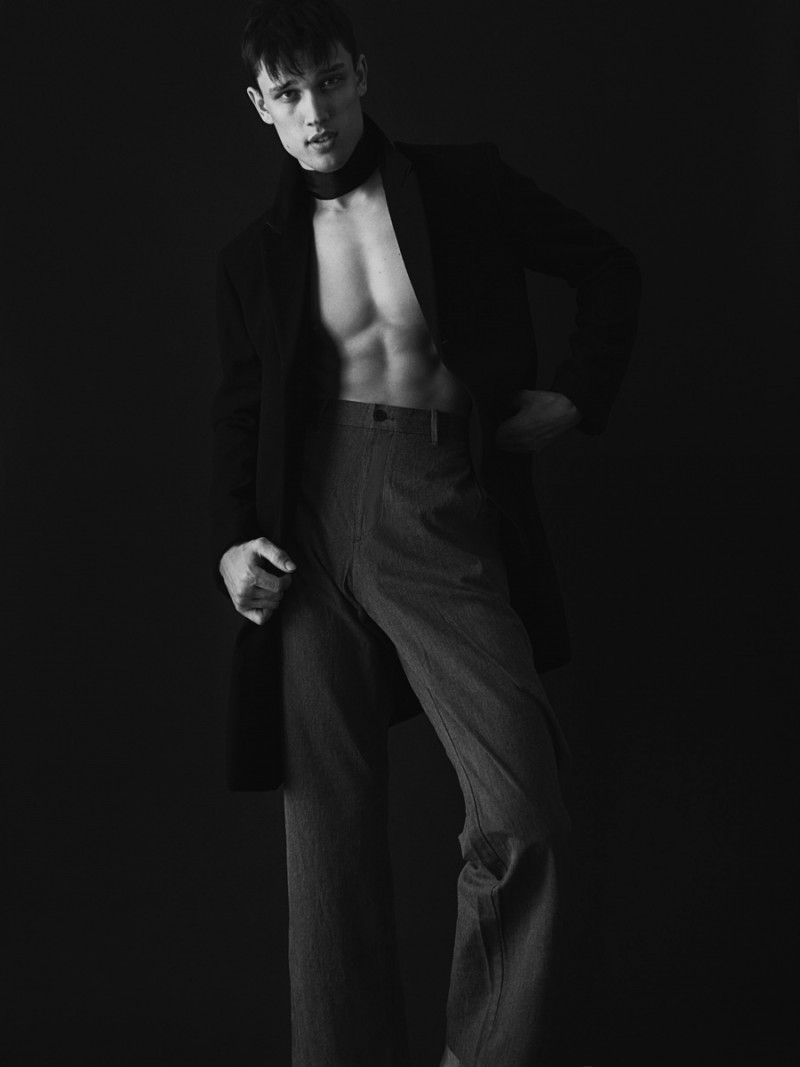 Portrait: Alex Lis by Anthony James Giura – The Fashionisto