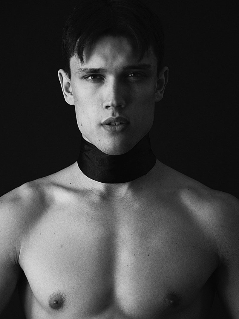 Portrait: Alex Lis by Anthony James Giura – The Fashionisto