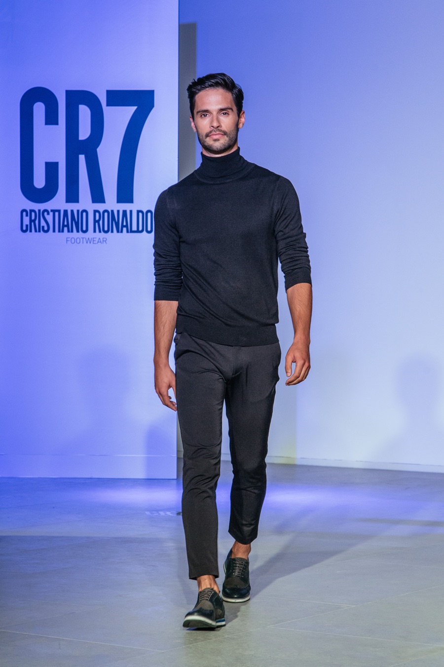 Cristiano Ronaldo Hits Catwalk for CR7 Footwear Fall/Winter 2015 – The ...