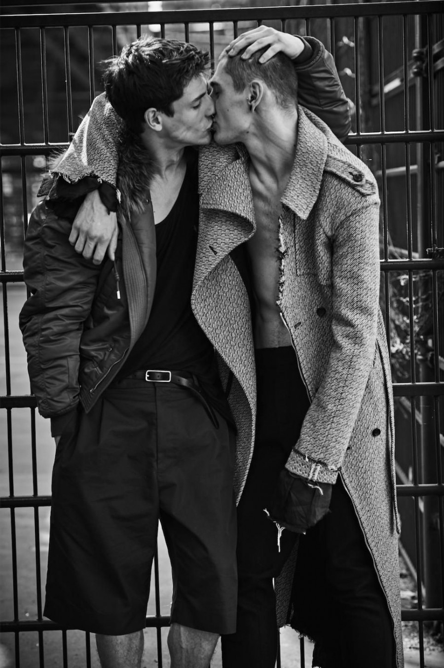 Models Kissing: Nicolas Ripoll, Gosh Sobianin + More for DSection – The ...