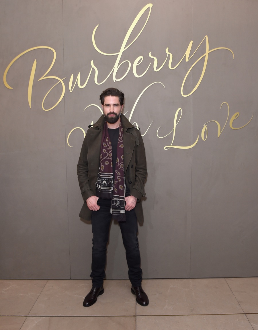 Burberry's Star-Studded Cast Celebrates Festive Film – The Fashionisto