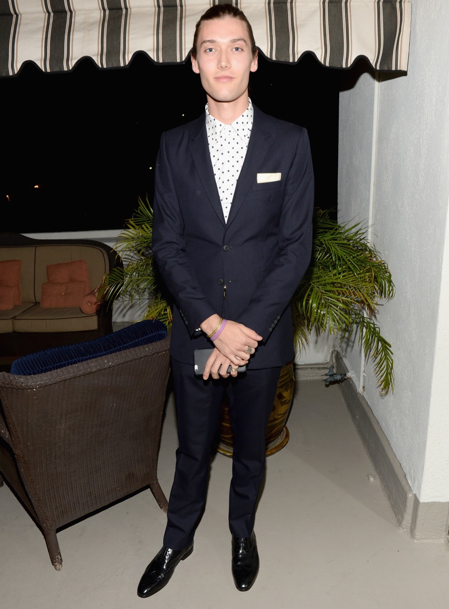 James Corden Joined by Orlando Bloom + More in Burberry – The Fashionisto