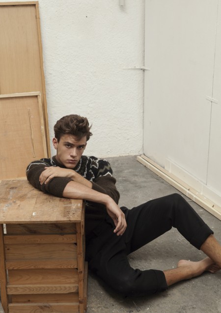 Hercules Universal: Xavier Serrano Models Relaxed Looks – The Fashionisto