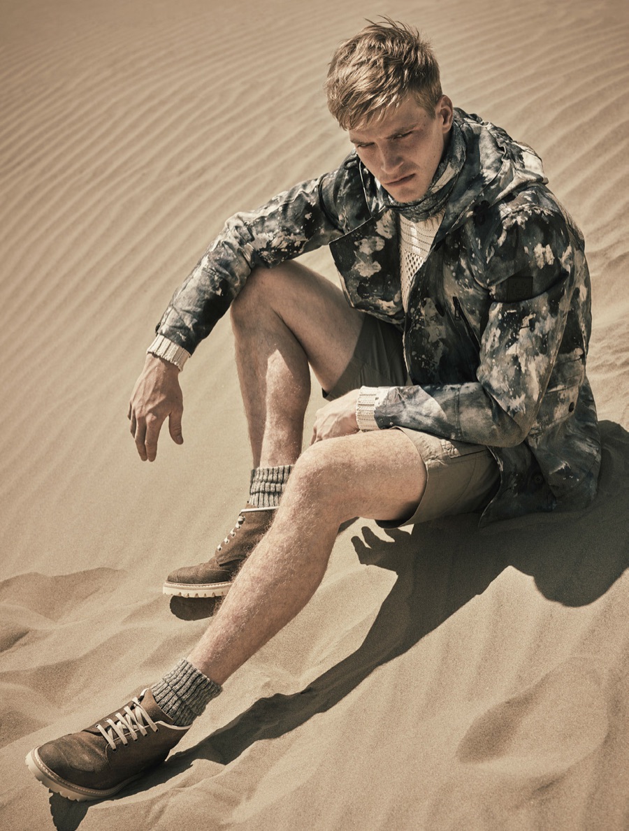 Belstaff Envisions the Chic Desert Explorer for Spring – The Fashionisto