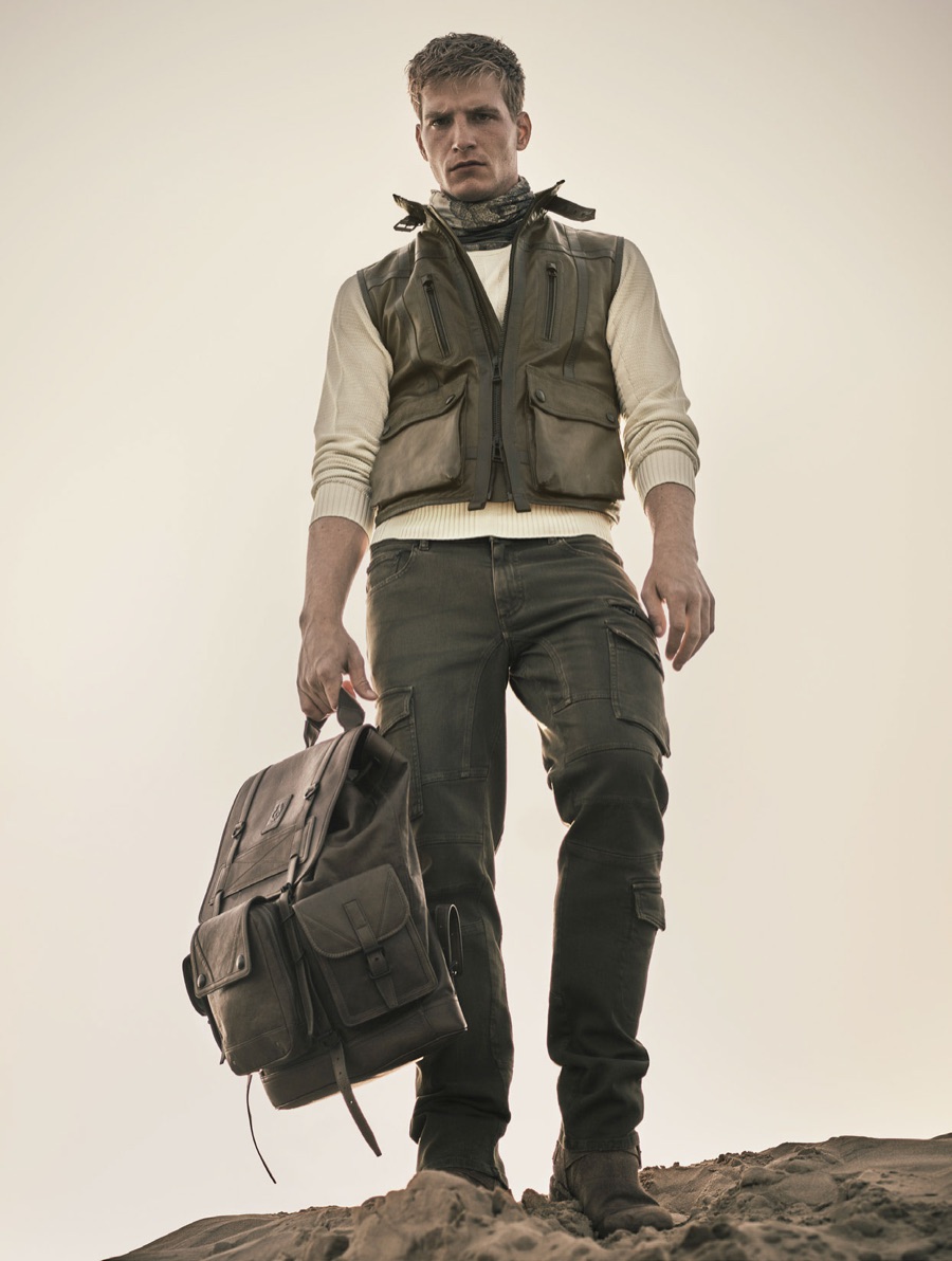 Belstaff Envisions the Chic Desert Explorer for Spring – The Fashionisto