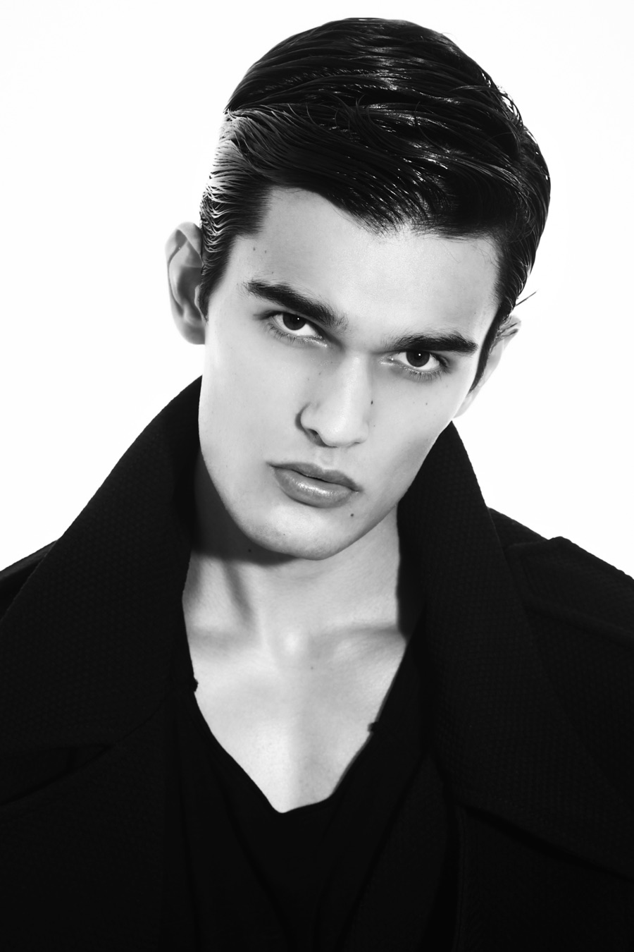 Photo Session: Gustavo Alves by Ganzaro – The Fashionisto