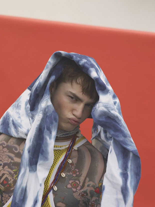 DSquared2 Goes the Way of Snapshots for Spring Ads – The Fashionisto