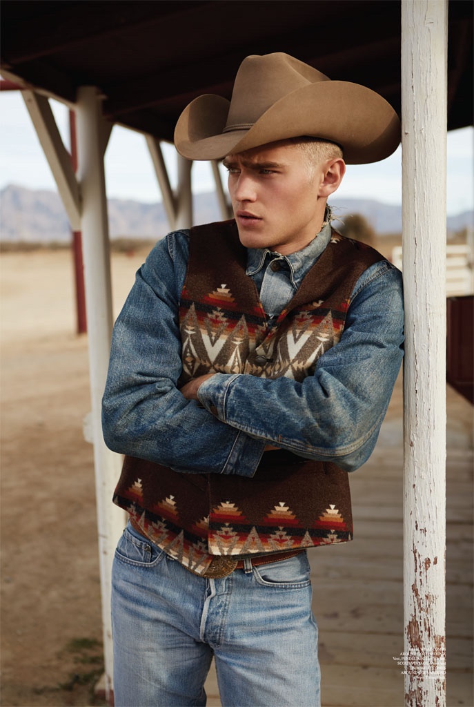 Western Style: Bo Develius Embraces Cowboy Fashions for SummerWinter ...