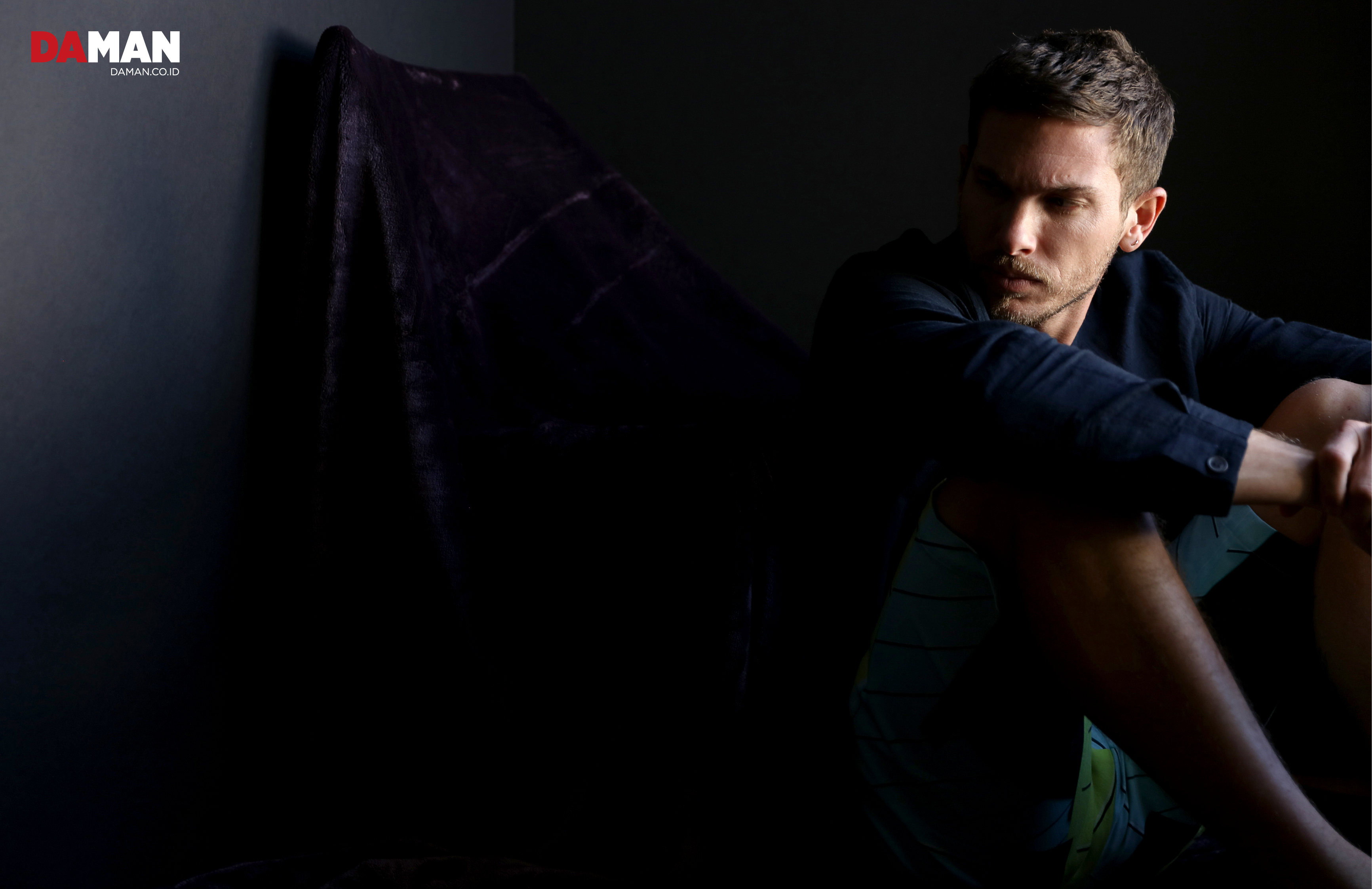 Adam Senn Covers DA MAN, Talks Modeling + Hit the Floor – The Fashionisto