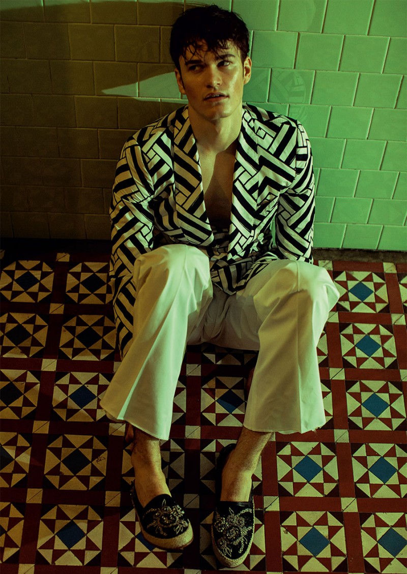 Harper’s Bazaar Man China Hones in on Prints for Spring – The Fashionisto