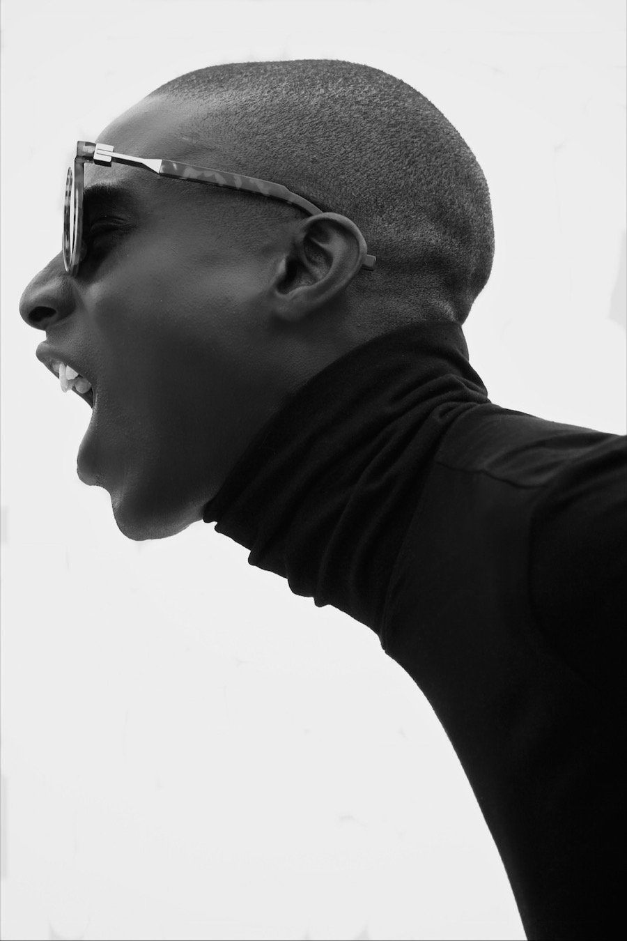 Exclusive: Red Models by Oscar Correcher – The Fashionisto