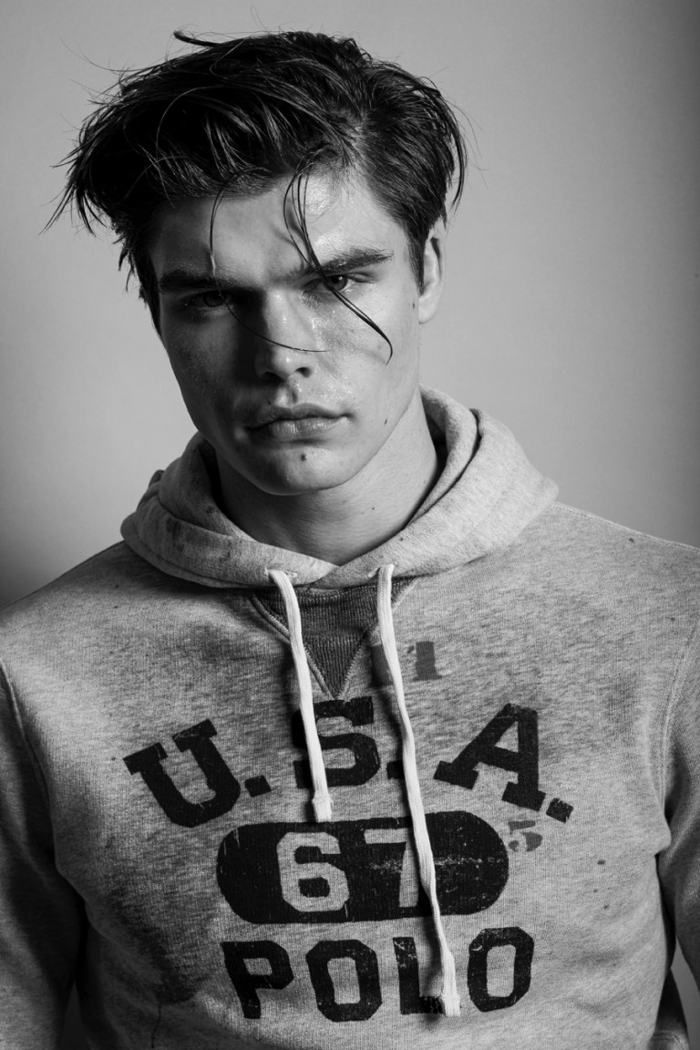 Exclusive: Introducing Jesse Gwin by Arnaldo Anaya-Lucca – The Fashionisto