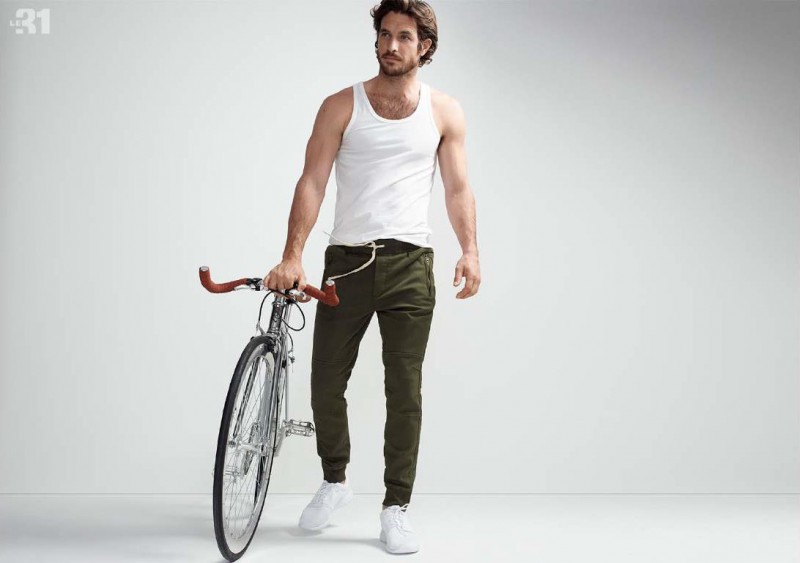 Simons Takes Us from Grounded Green to Country Club Chic – The Fashionisto