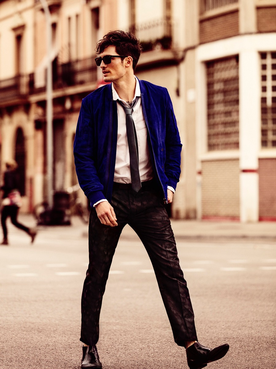 City Style: Icon El País Embraces Designer Proportions – The Fashionisto