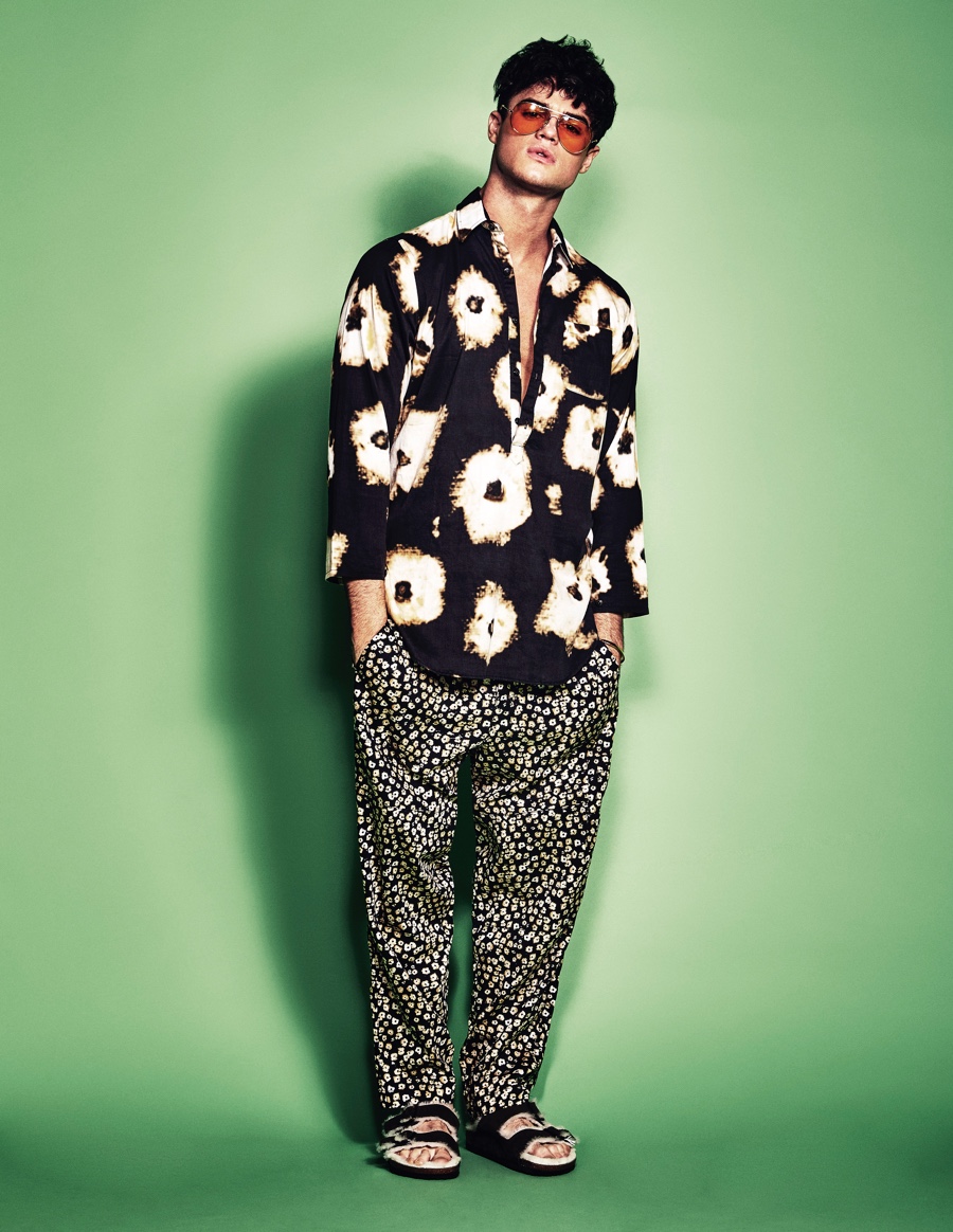 Kitsch: Christian Williams & Harry Goodwins by Mark Cant – The Fashionisto