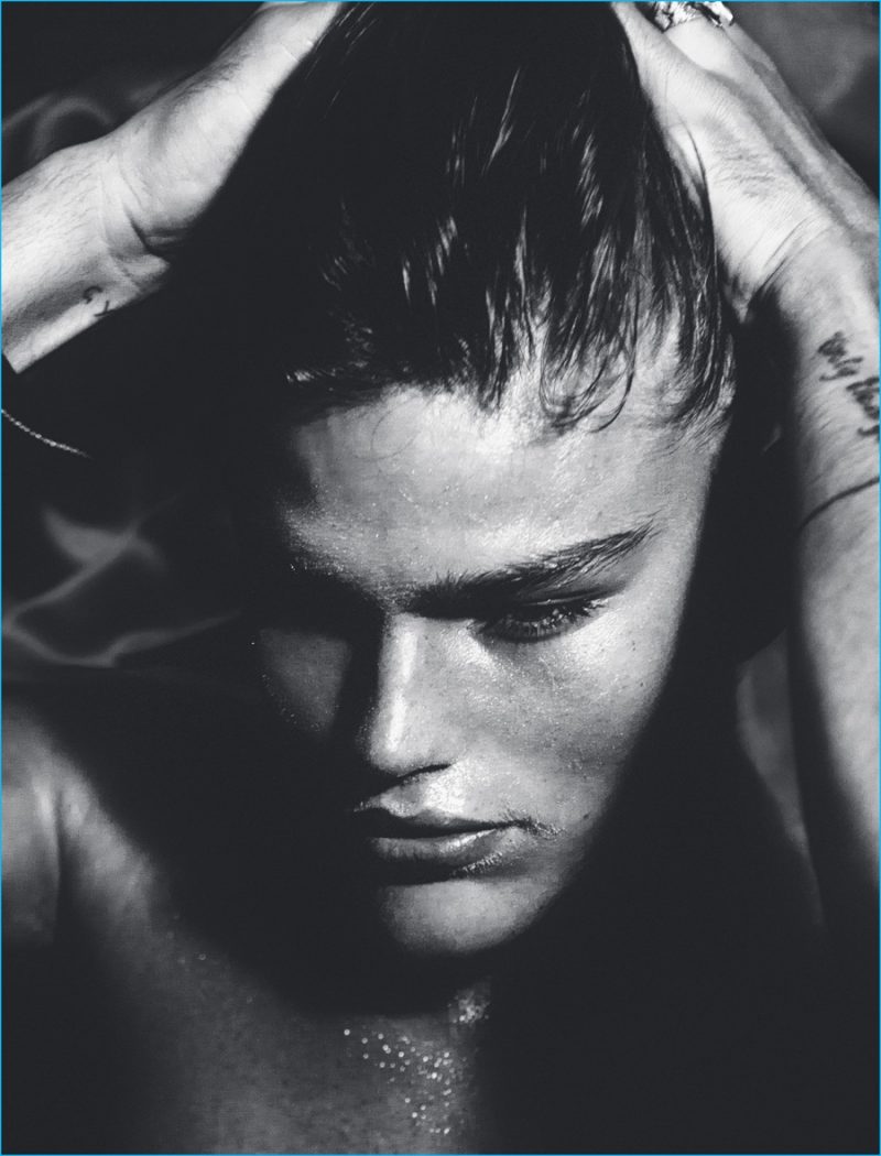 Jordan Barrett Goes Risqué for Wonderland Cover Shoot – The Fashionisto