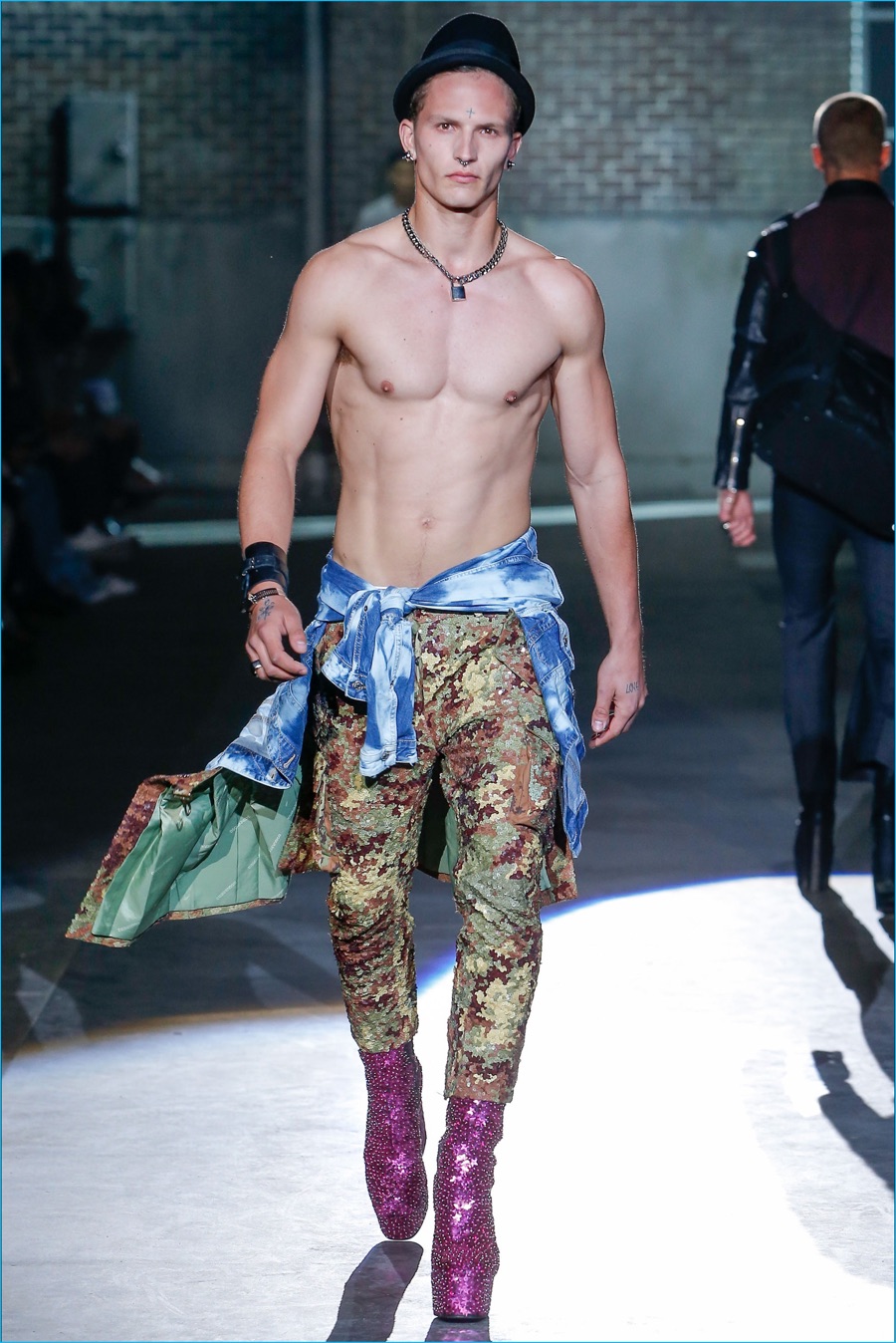 Dsquared2 2017 Spring/Summer Runway Collection