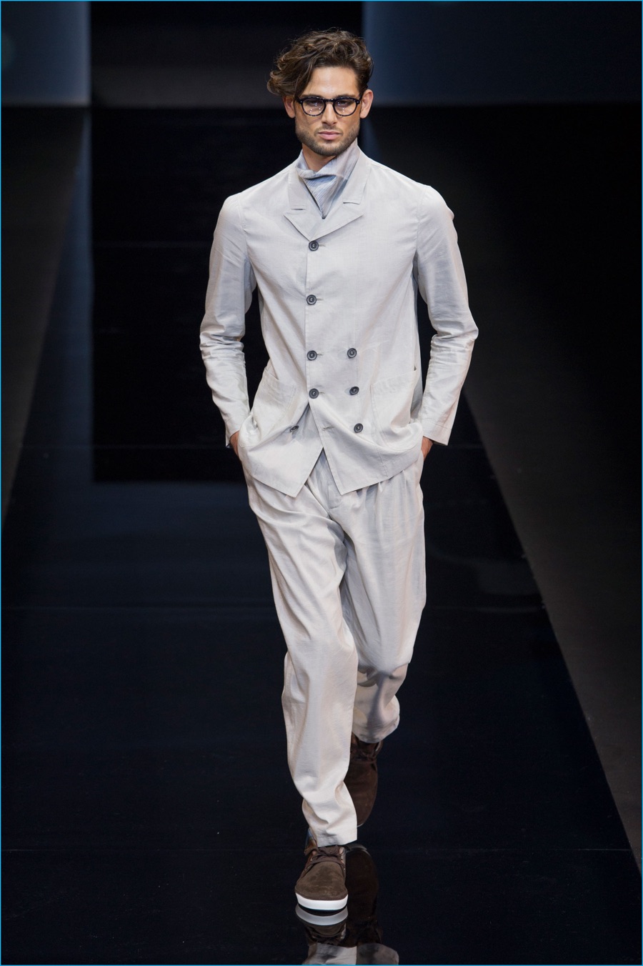 Giorgio Armani 2017 Spring/Summer Men's Runway Collection