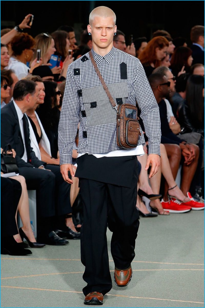 Givenchy 2017 Spring/Summer Men's Runway Collection